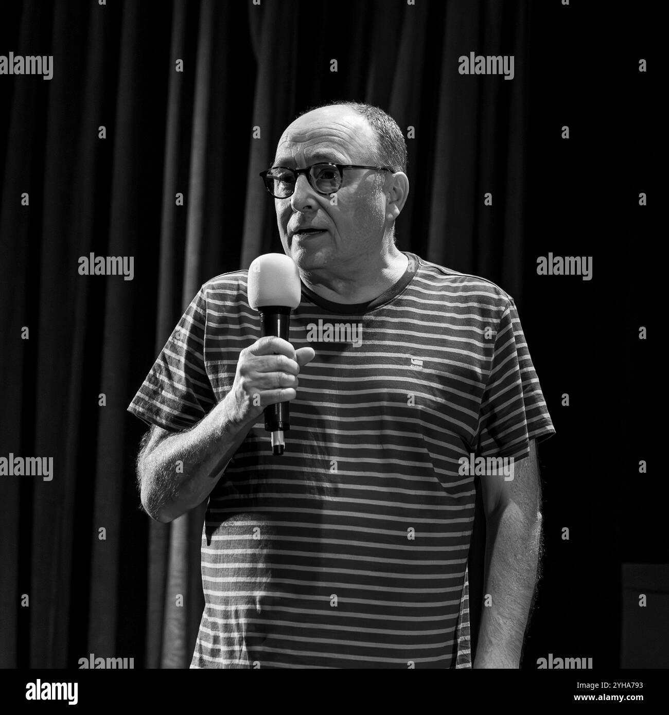 Bela tarr werckmeister harmonies hi-res stock photography and images ...