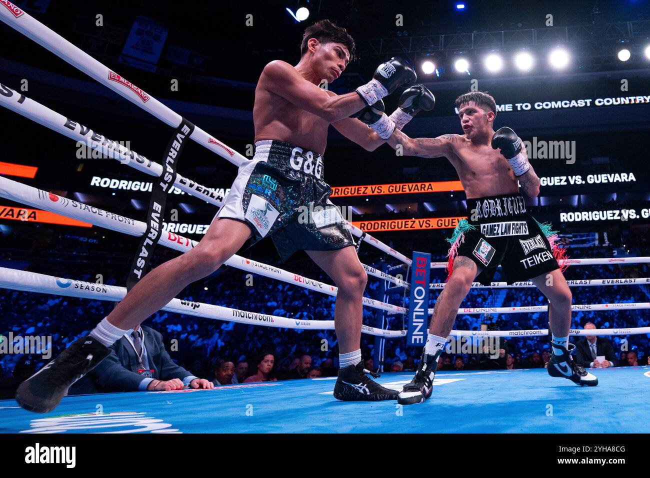Jesse "Bam" Rodriguez, right, in action against Padro Guevara, left ...