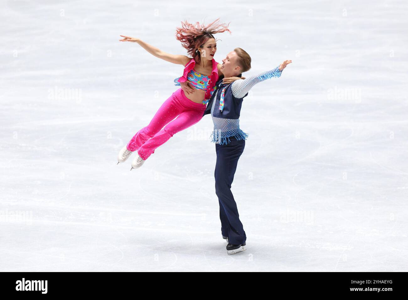 Tokyo, Japan. 8th Nov, 2024. Yuka Orihara & Juho Pirinen (FIN) Figure ...