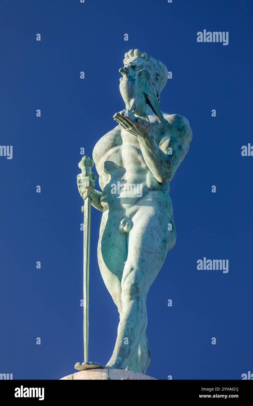 Monument of Victor, unofficial symbol of Belgrade, Serbia Stock Photo ...