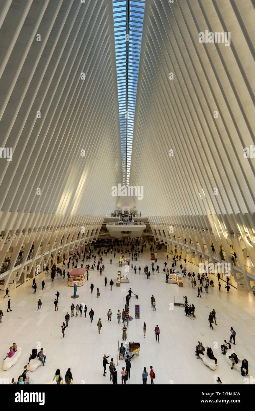 Oculus World Trade Center Transportation Hub with retail and commercial ...