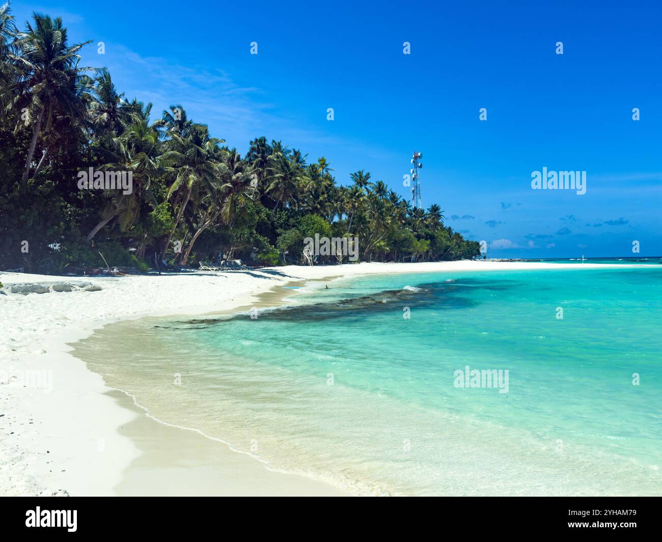 View of Fulidhoo island in the Maldives Stock Photo - Alamy