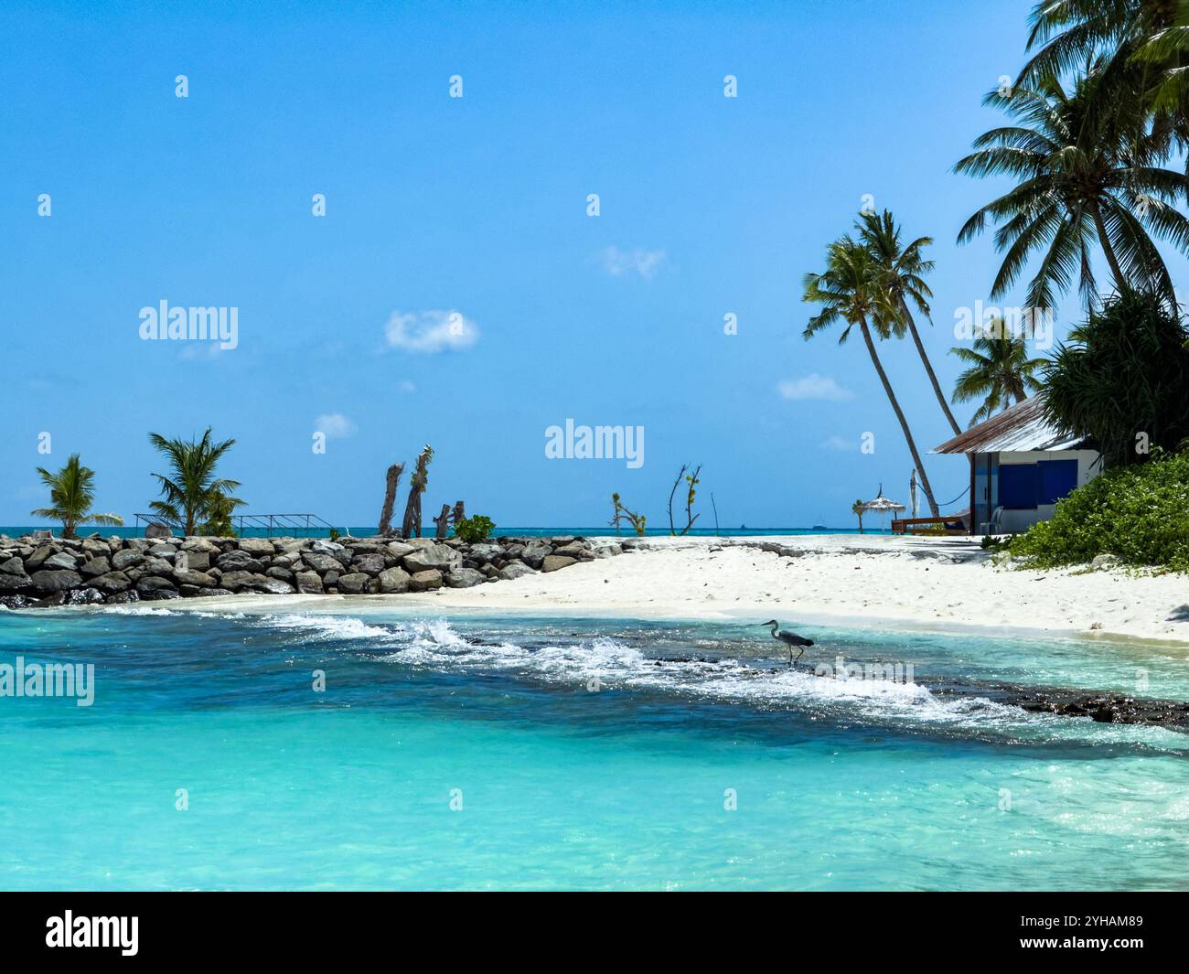 View of Fulidhoo island in the Maldives Stock Photo - Alamy