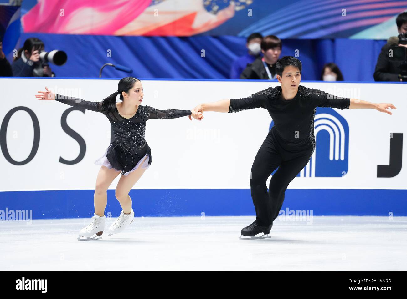 Tokyo, Japan. 8th Nov, 2024. Riku Miura & Ryuichi Kihara (JPN) Figure Skating : ISU Grand Prix ...