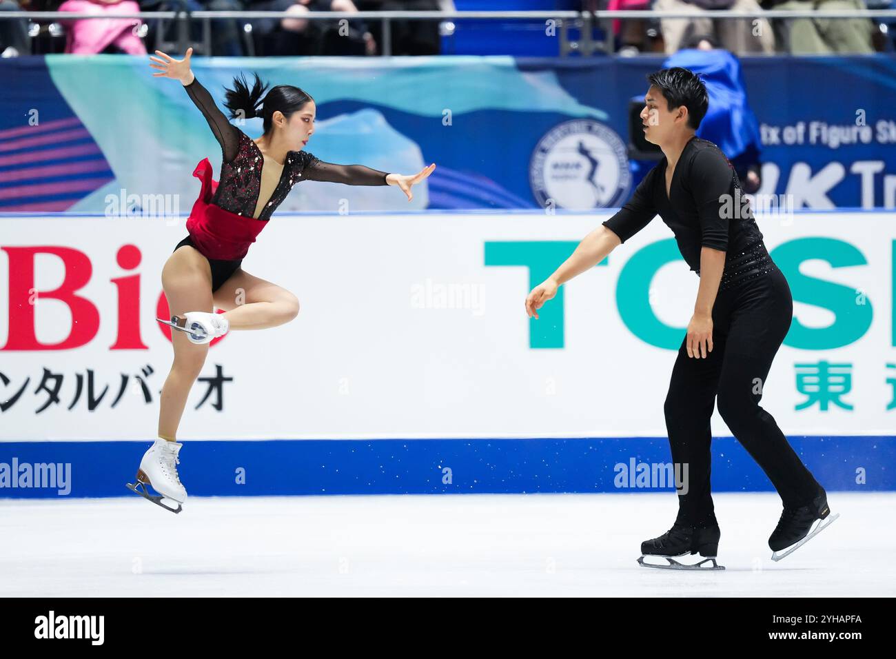 Tokyo, Japan. 9th Nov, 2024. Riku Miura & Ryuichi Kihara (JPN) Figure Skating : ISU Grand Prix ...