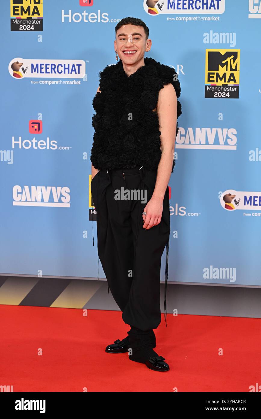 Olly alexander 2024 hi-res stock photography and images - Alamy