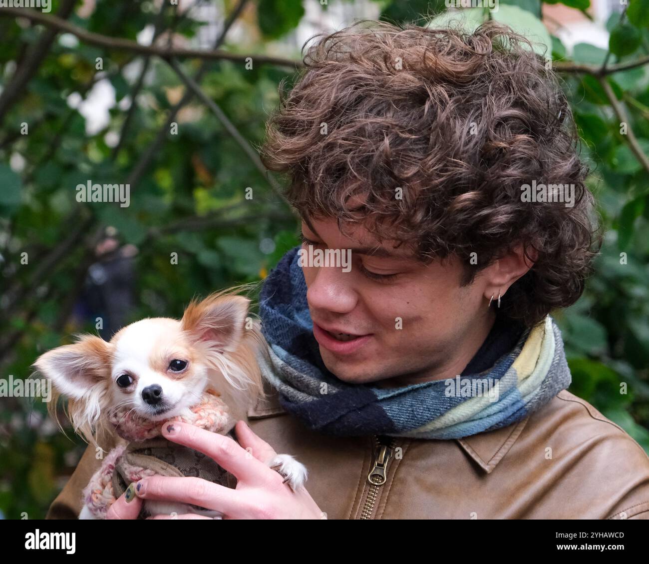 Hundreds gathered for a Harry Styles lookalike competition with a dozen ...