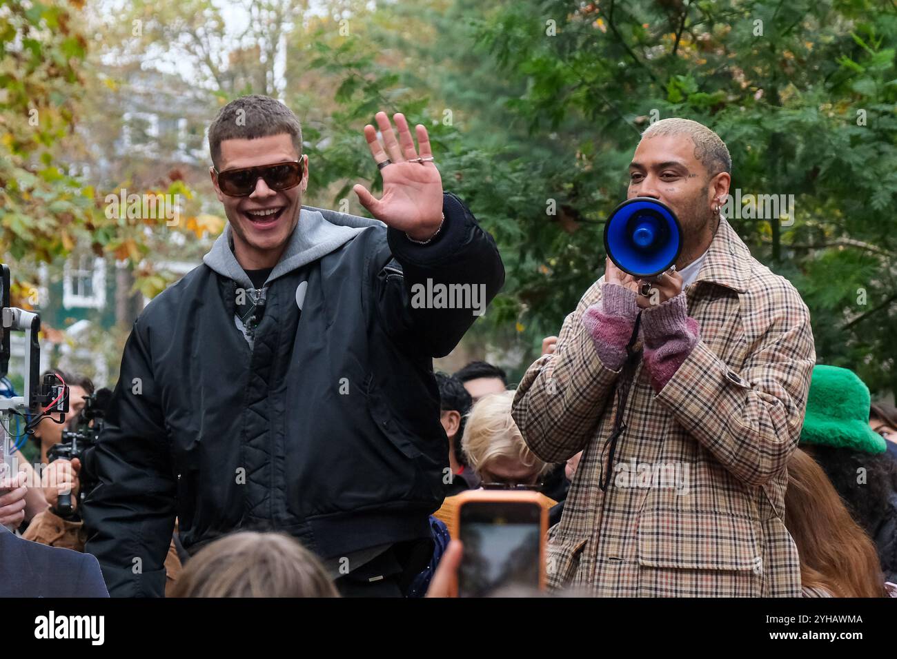 Hundreds gathered for a Harry Styles lookalike competition with a dozen ...