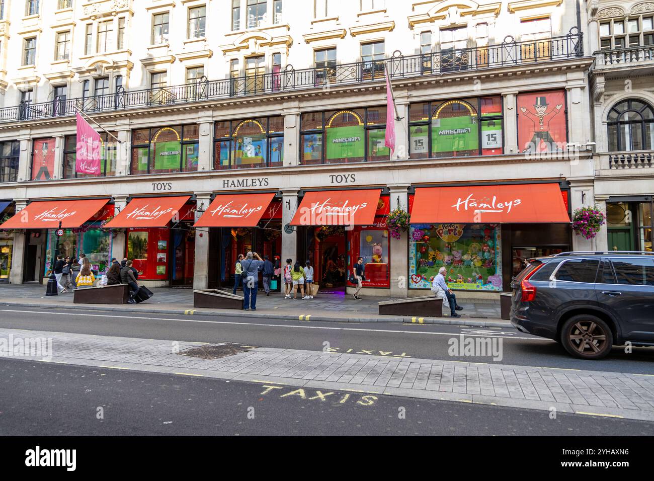 London, UK- September 19, 2024: Iconic Hamleys Toy Store Front on Busy ...