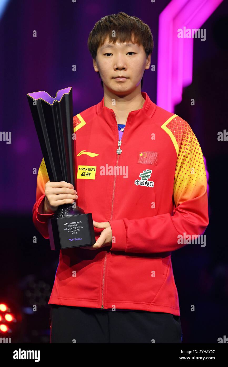 Frankfurt, Germany. 10th Nov, 2024. Champion Wang Manyu (R) of China ...