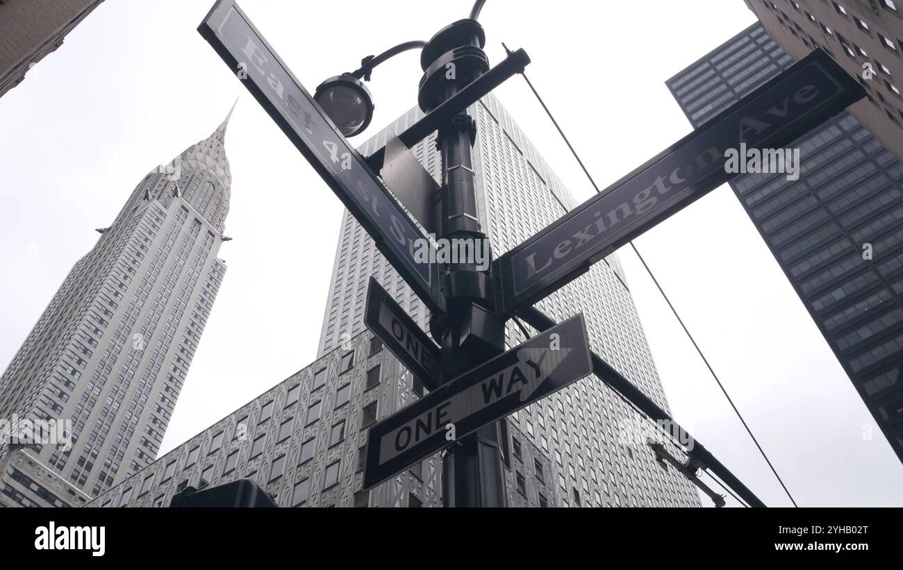 Manhattan lexington ave street sign hi-res stock photography and images ...