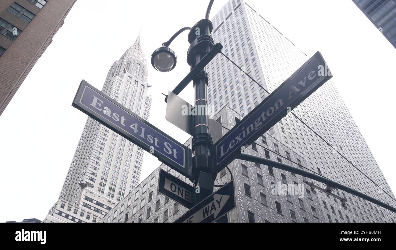 Manhattan lexington ave street sign hi-res stock photography and images ...