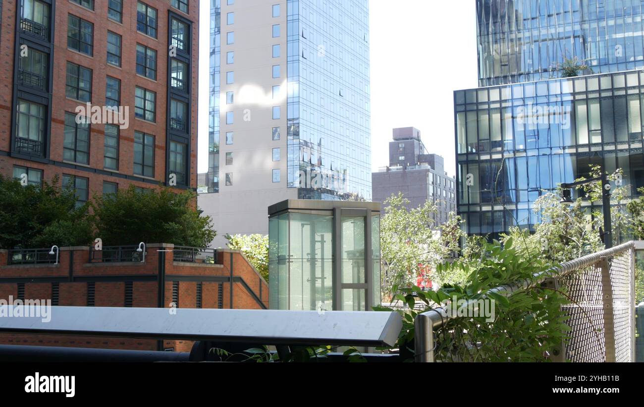 New York City High Line elevated greenway, Manhattan Midtown, USA ...