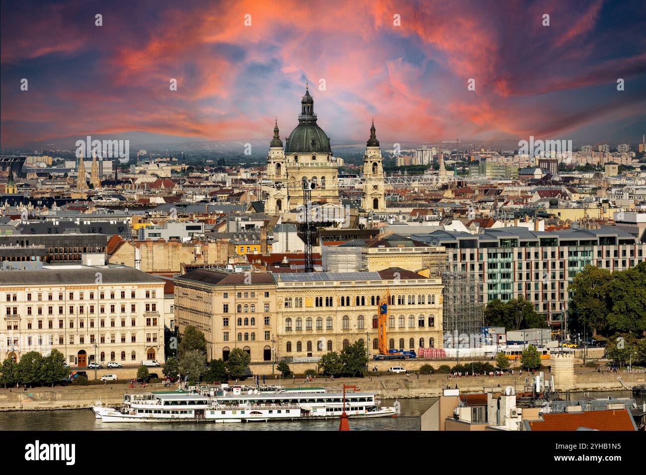 Sunset view of Budapest, highlighting the historic Parliament, Danube ...