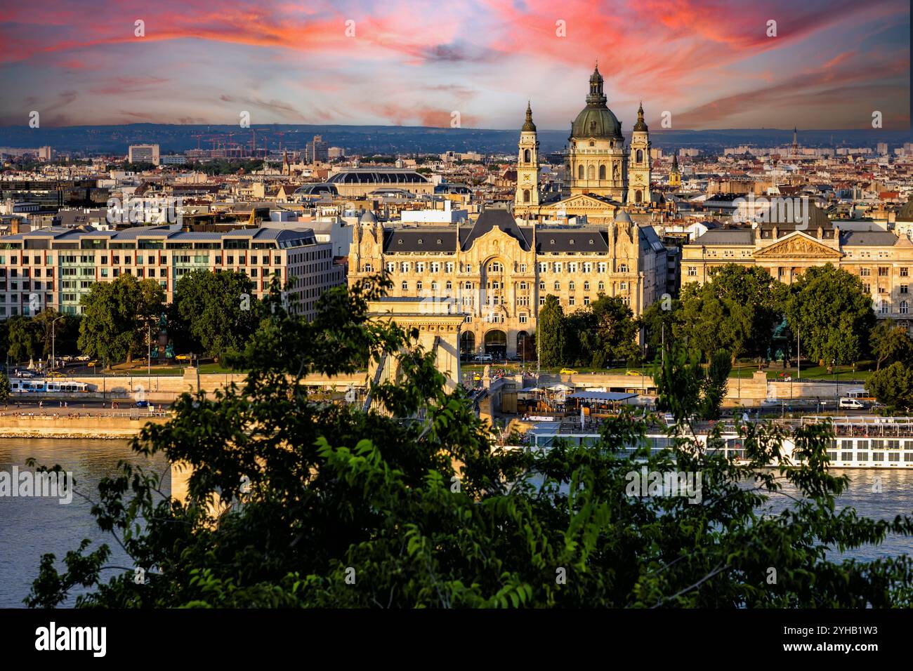 Sunset view of Budapest, highlighting the historic Parliament, Danube ...