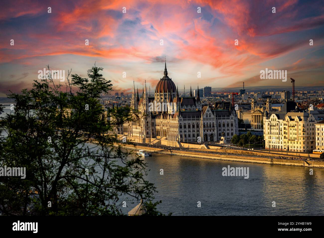 Sunset view of Budapest, highlighting the historic Parliament, Danube ...