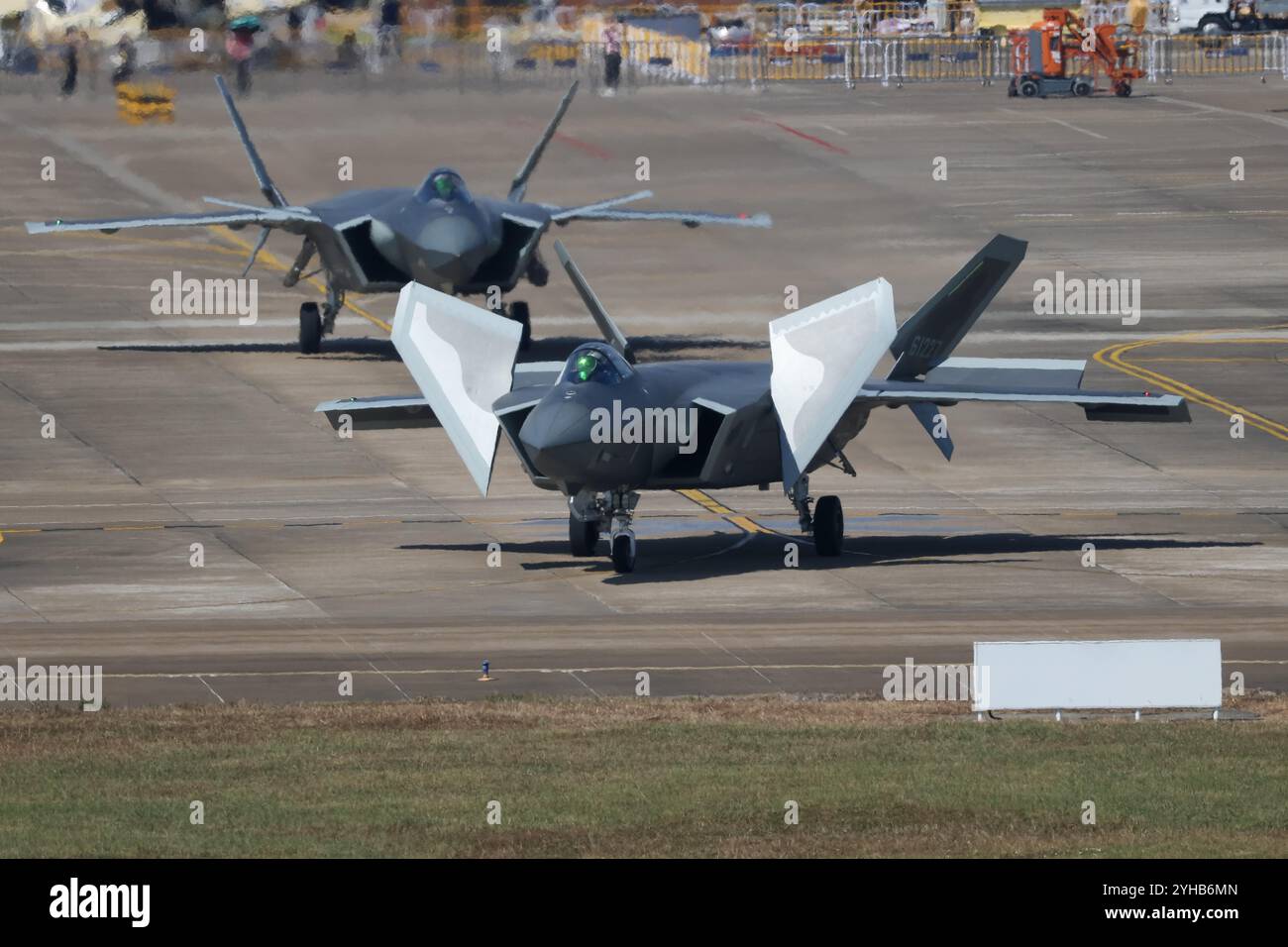 **CHINESE MAINLAND, HONG KONG, MACAU AND TAIWAN OUT** J-20 stealth ...