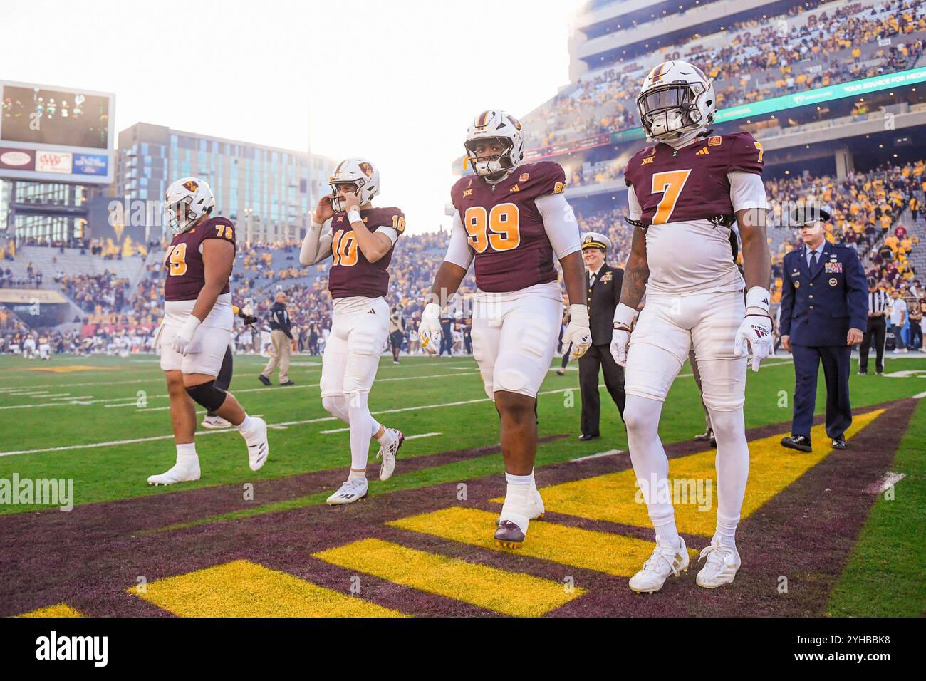 Arizona State Sun Devils offensive lineman Colby Garvin (78 ...