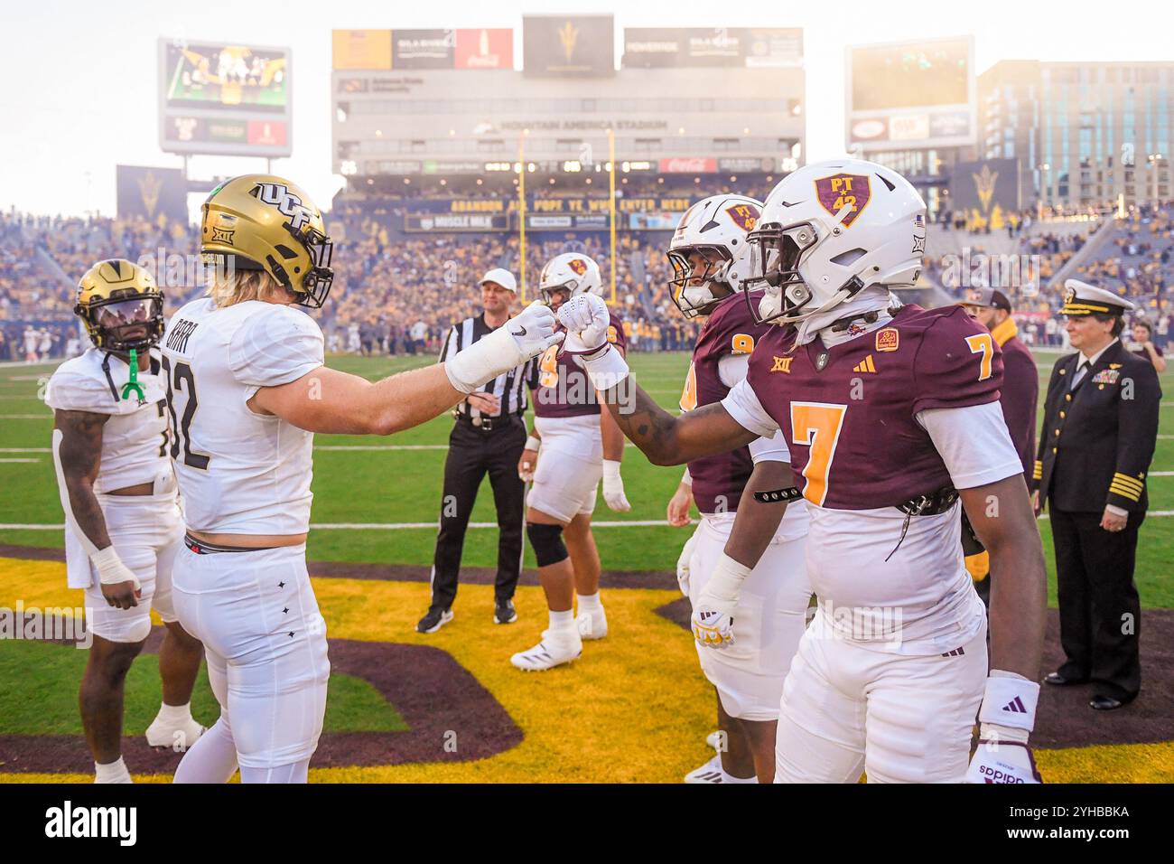 Arizona State Sun Devils offensive lineman Colby Garvin (78 ...