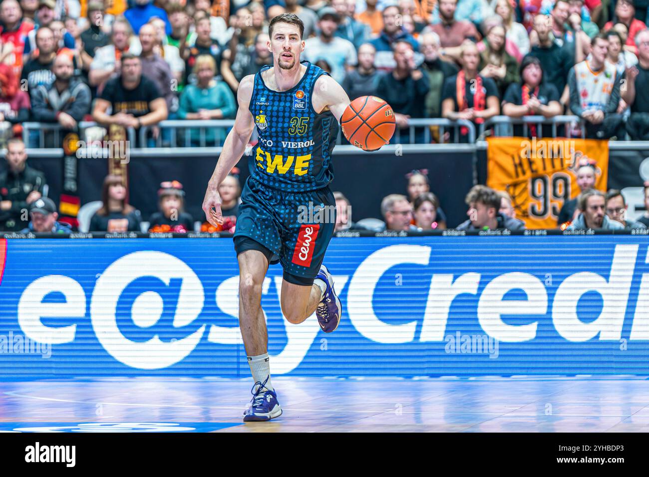 Chemnitz, Deutschland 10. November 2024: 1.BBL - 2024/2025 - Niners ...