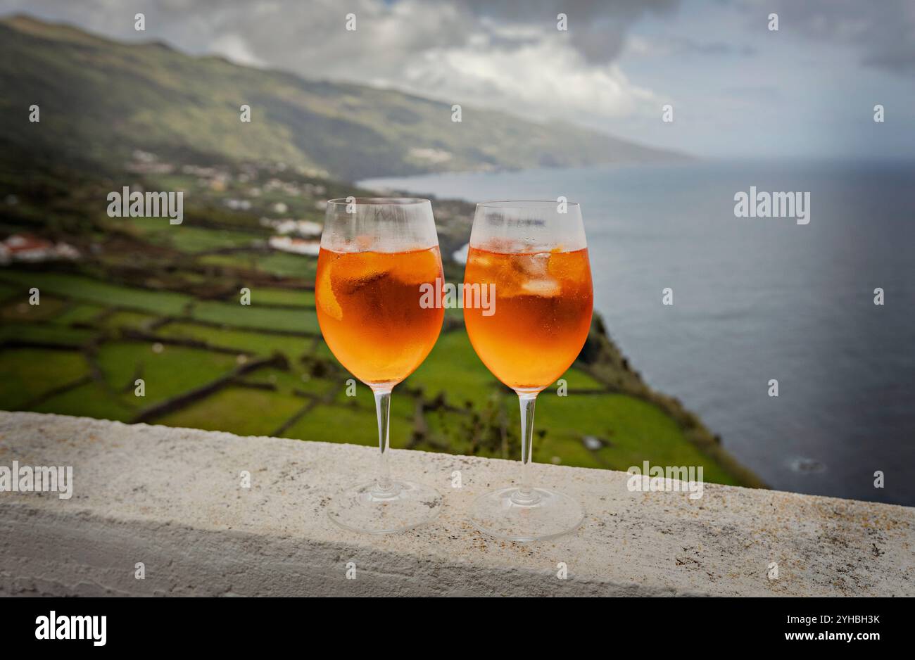 Two glasses aperol spritz agaist hi-res stock photography and images ...
