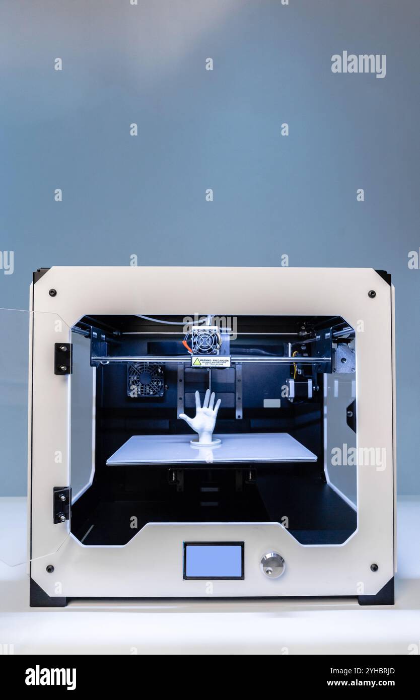 3d printing in progress Stock Photo - Alamy