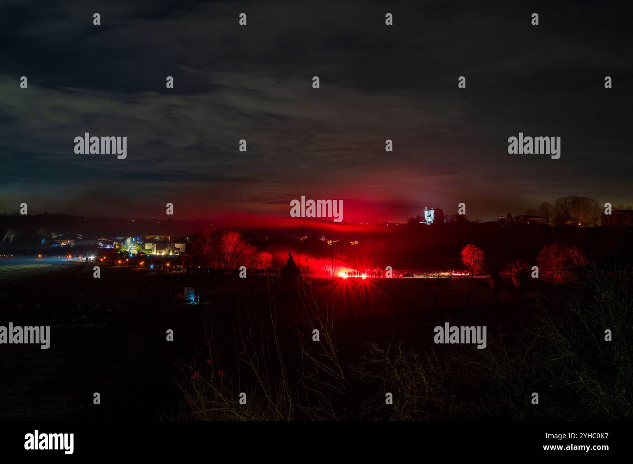 Ancient Christmas traditions in Friuli. Pignarul, Epiphany fires and ...