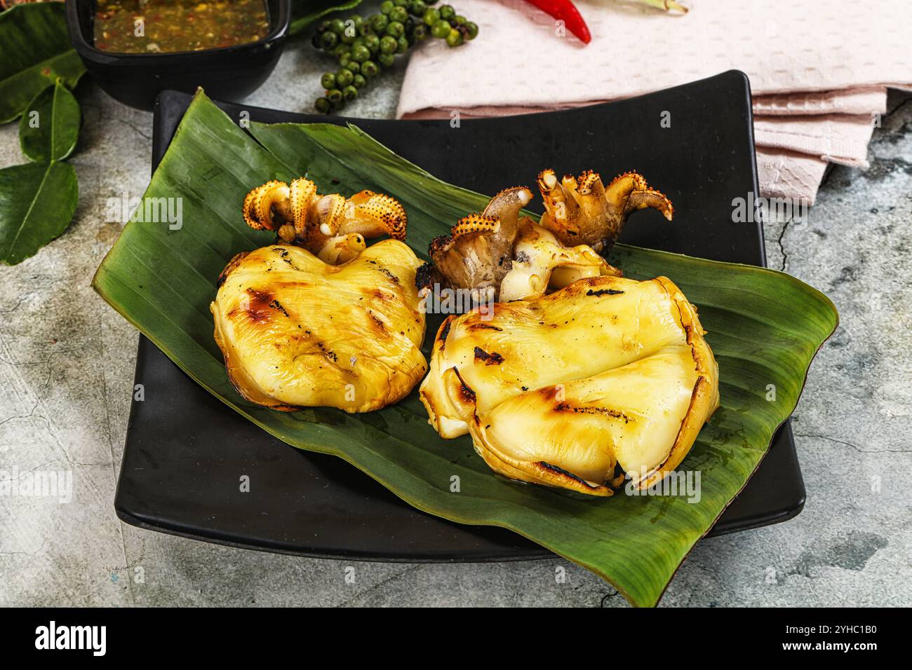 Delicous Grilled cuttlefish with sauce asian style Stock Photo - Alamy