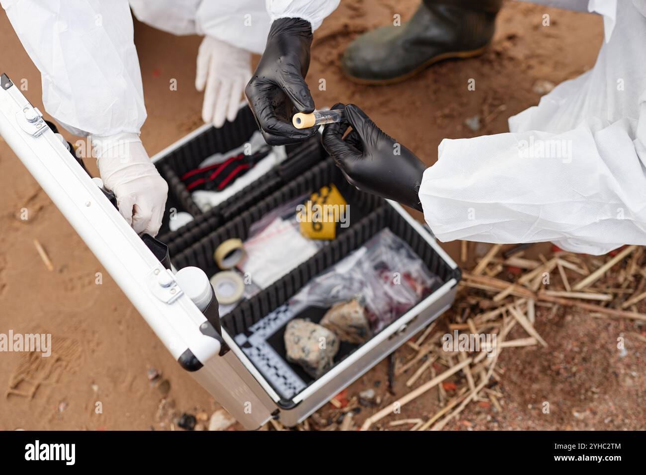 Close up scientists gloved hands hi-res stock photography and images ...