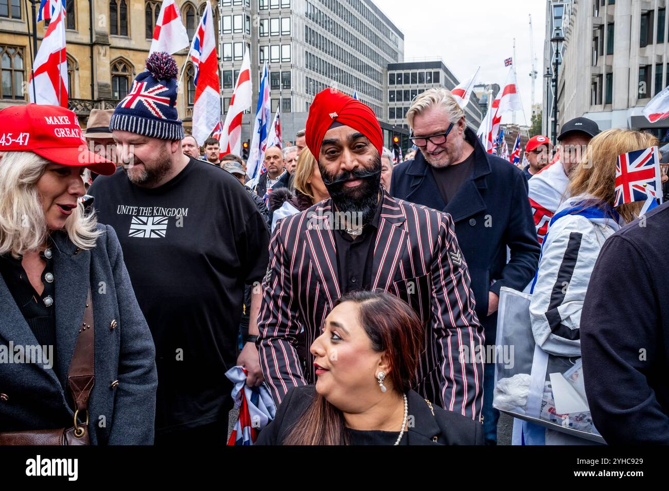British sikh man hi-res stock photography and images - Alamy