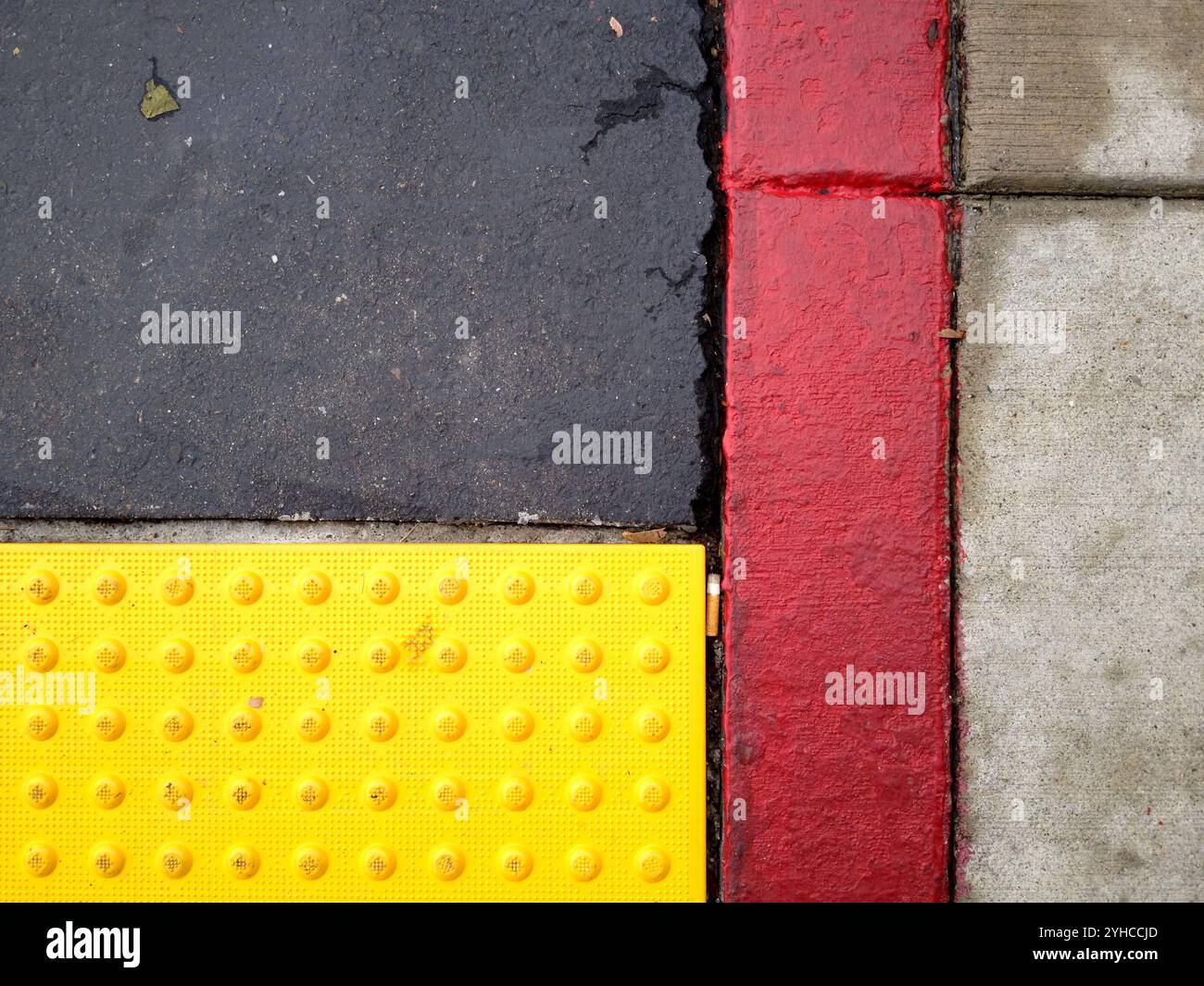 Asphalt parking lot concrete hi-res stock photography and images - Alamy