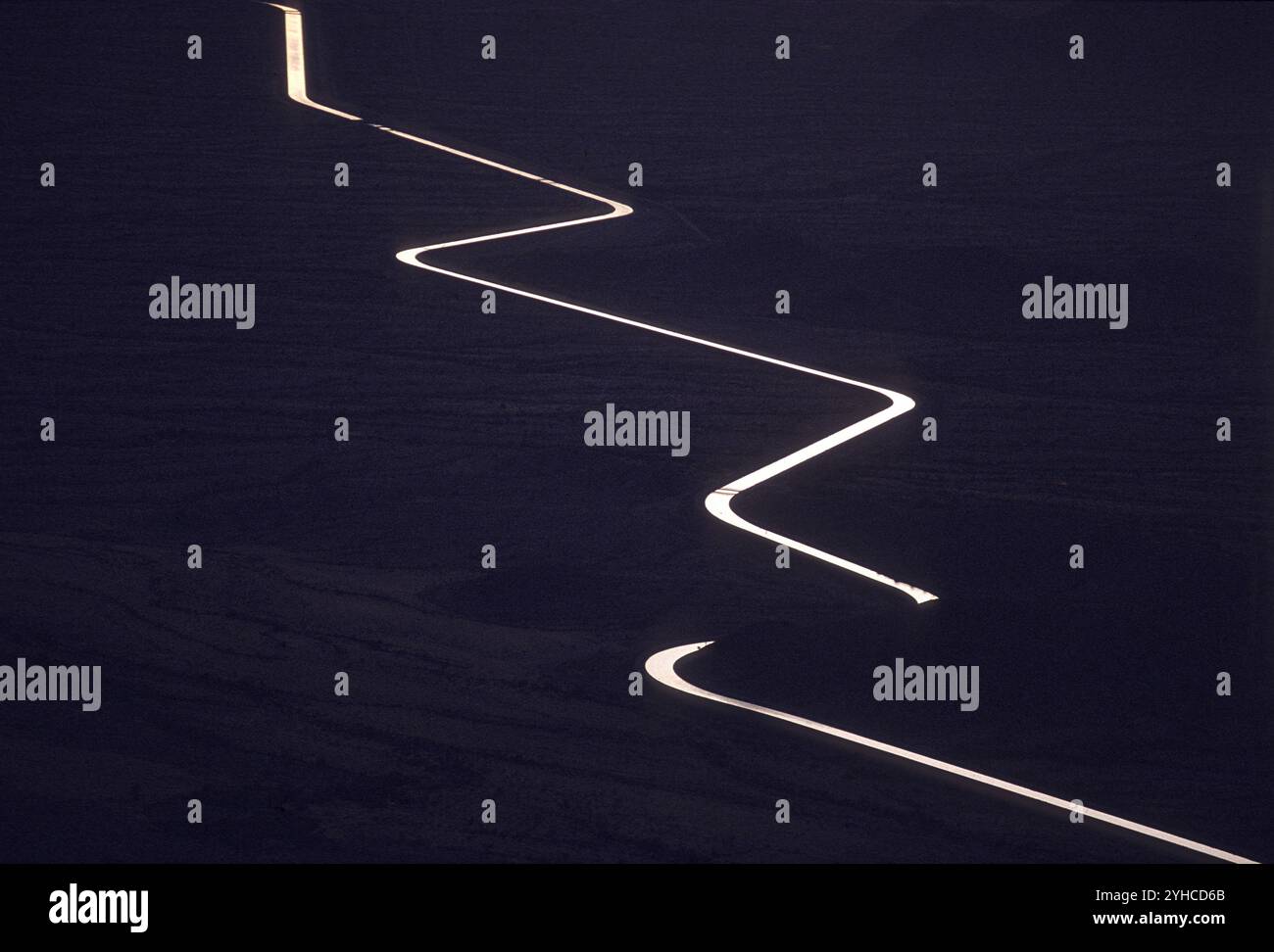 The Central Arizona Project (CAP) canal between Phoenix and Tucson ...