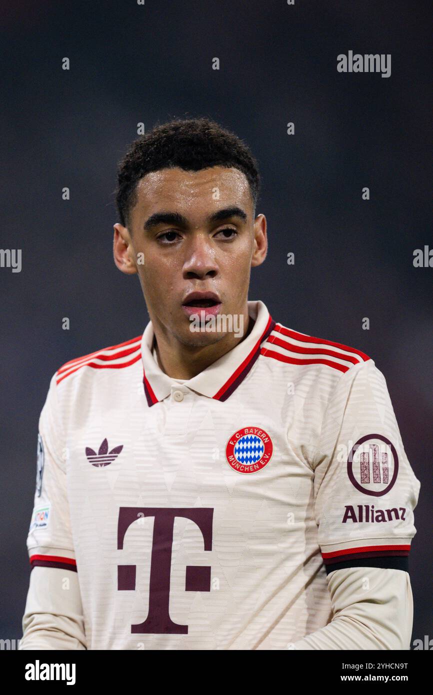 MUNICH, GERMANY - NOVEMBER 6: Jamal Musiala of Bayern Munich looks on ...