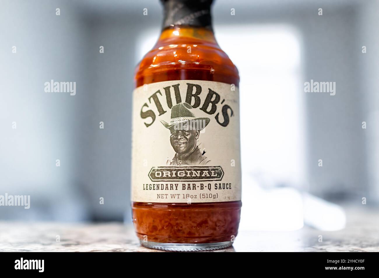 Bar b q sauce jar hi-res stock photography and images - Alamy