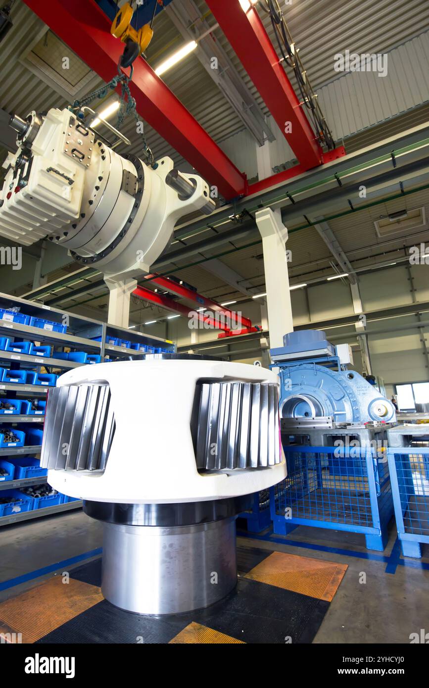 Production of gearboxes for wind turbines in a modern industrial plant ...