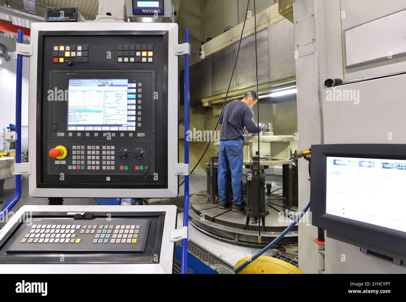 Production of gearboxes for wind turbines in a modern industrial plant ...
