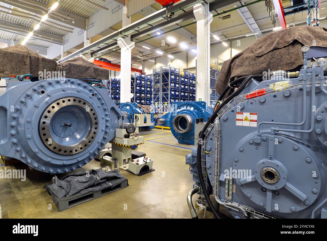Production of gearboxes for wind turbines in a modern industrial plant ...