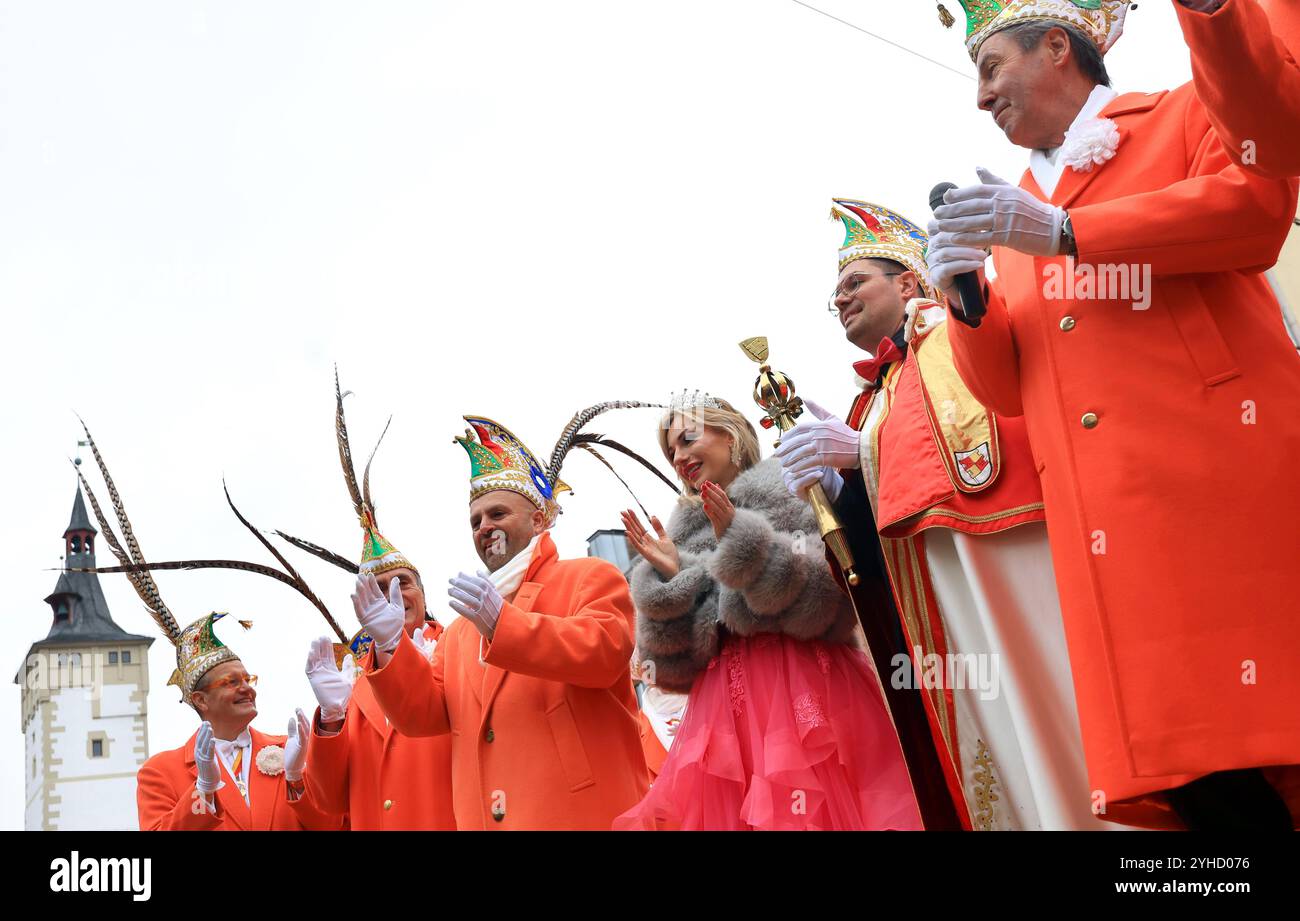 11 November 2024, Bavaria, Würzburg: The new prince and princess ...