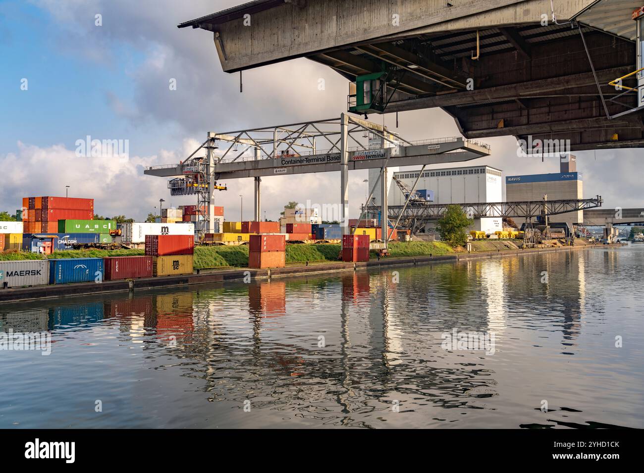 Container Terminal in Basel, Schweiz, Europa | Container Terminal in ...