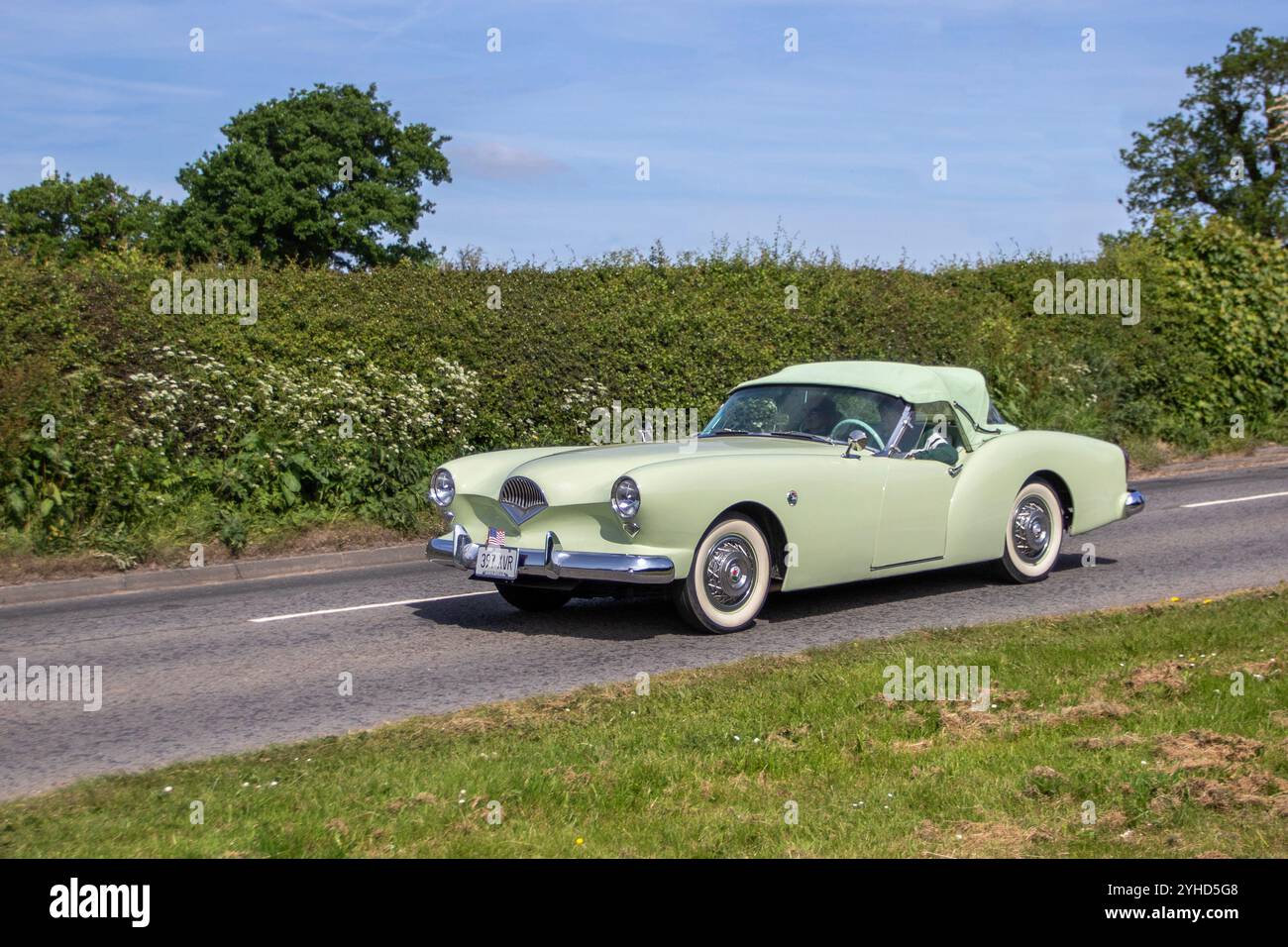 1954 50s fifties Green Kaiser Darrin 161, a 2-door roadster. Kaiser ...