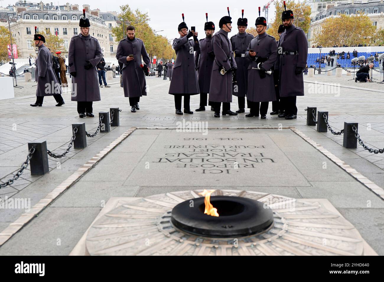 British soldiers look at the Tomb of the Unknown Soldier during ...