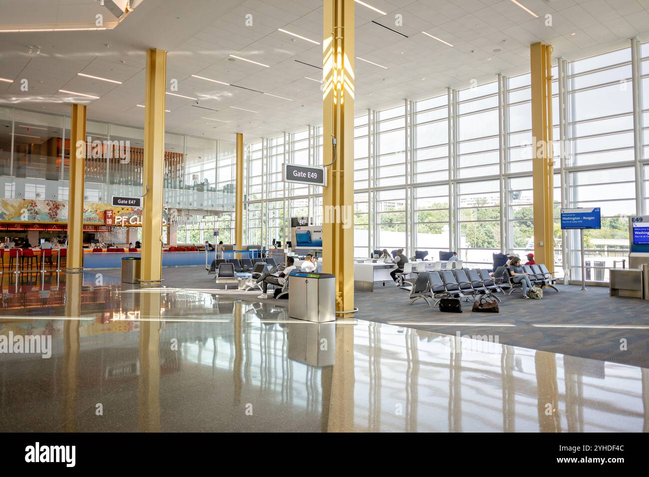 ARLINGTON, Virginia — The new 14-gate concourse at Ronald Reagan ...