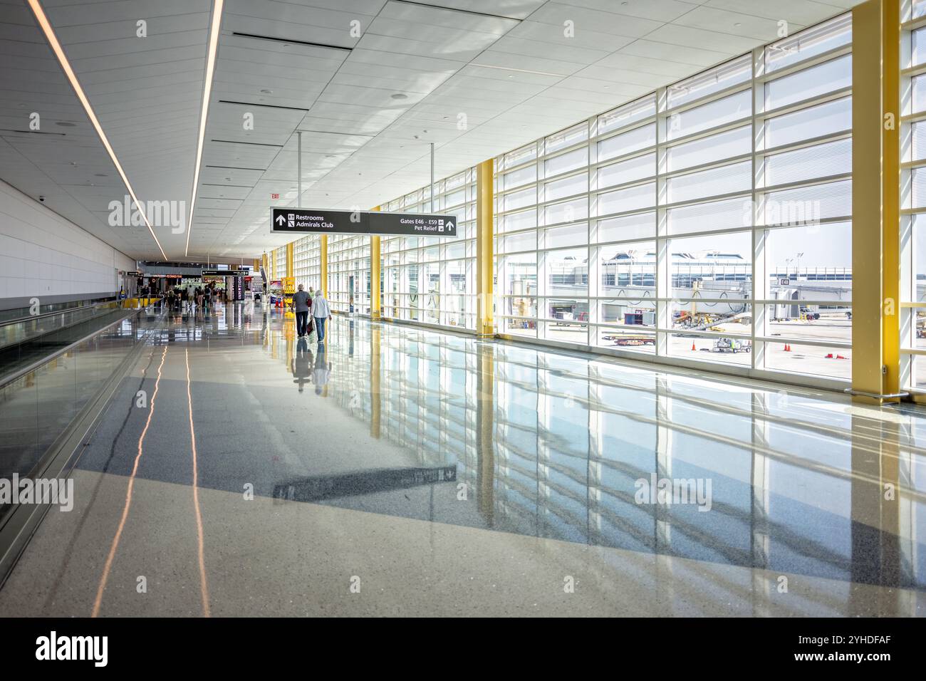 ARLINGTON, Virginia — The new 14-gate concourse at Ronald Reagan ...