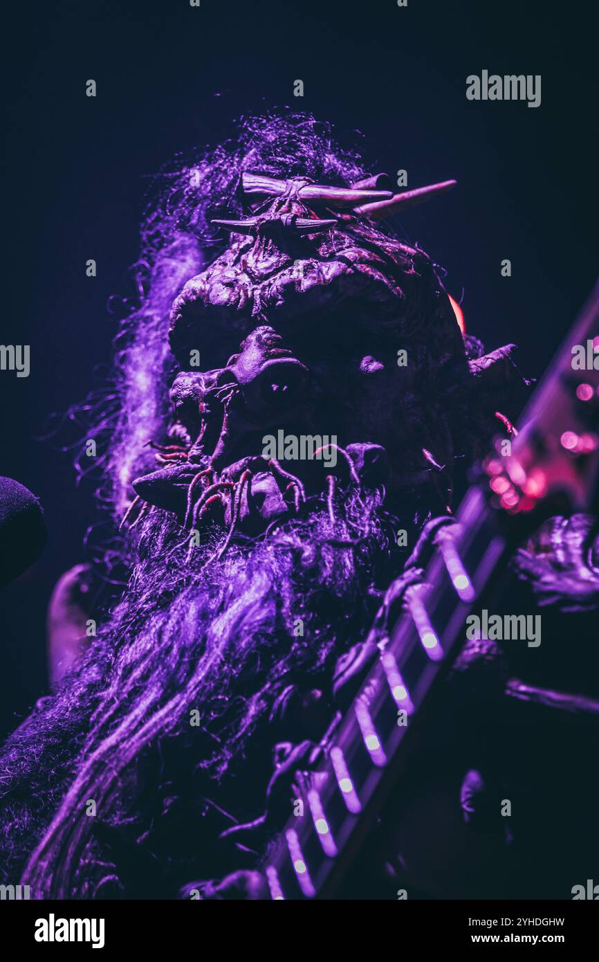 Gwar band hi-res stock photography and images - Alamy