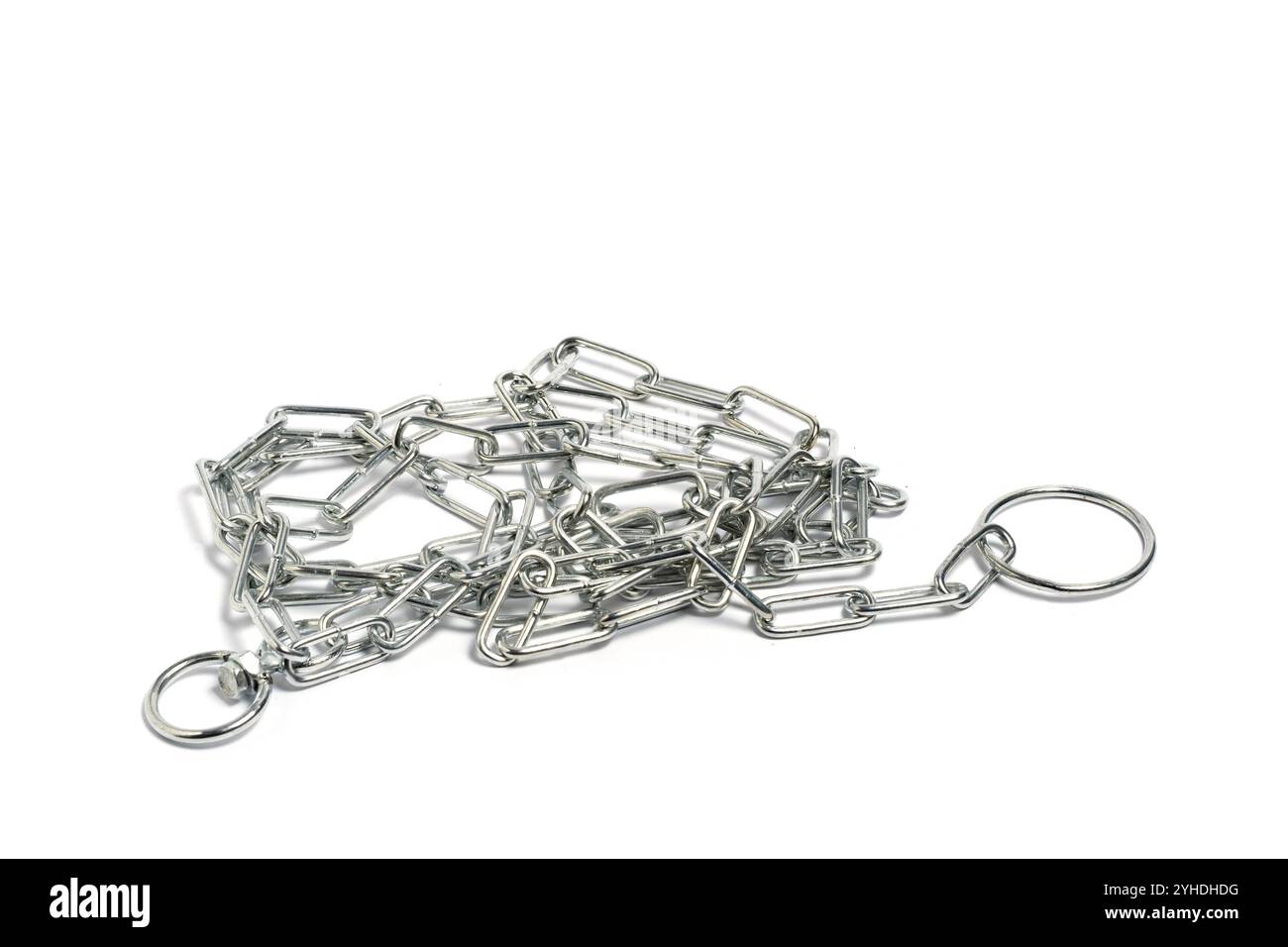 Heavy duty metal chain Cut Out Stock Images & Pictures - Alamy