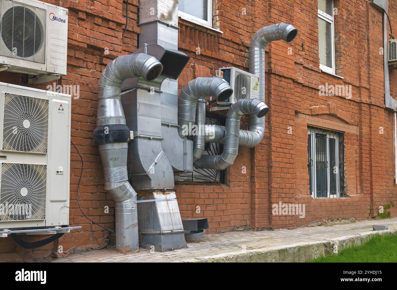 Ventilation old house hi-res stock photography and images - Alamy