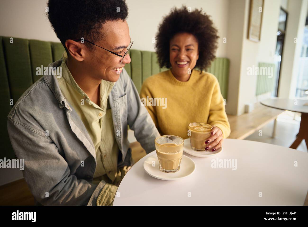 Two best mixed race friends hi-res stock photography and images - Alamy