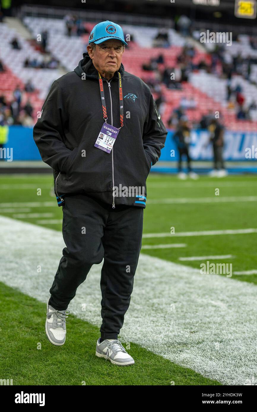Muenchen, Deutschland. 10th Nov, 2024. Dom Capers, GER, New York Giants ...