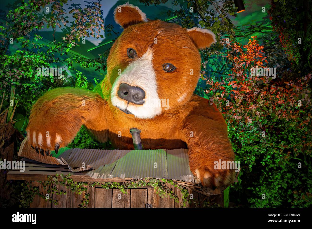Rose Bowl Parade Float Bears Shenandoah Caverns Quicksburg Virginia ...