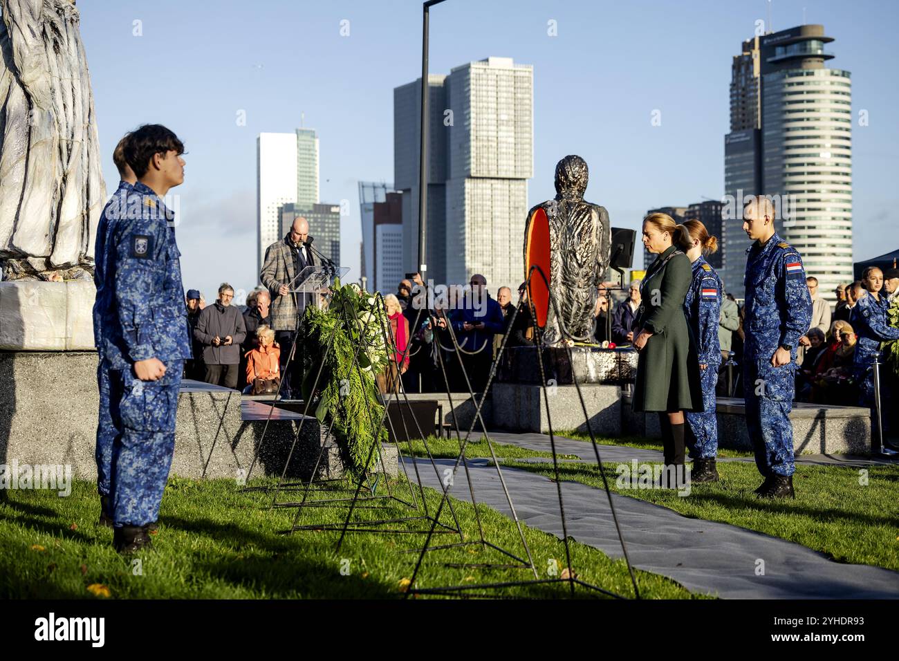 ROTTERDAM - Mayor Carola Schouten during the first official wreath ...